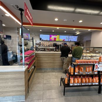 DUNKIN - Updated December 2025 - 23 Photos & 19 Reviews - 11419 W ...