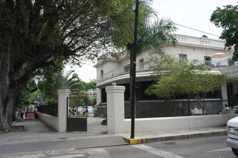 PROULEX UNIVERSIDAD - Updated August 2025 - Av. Vallarta 1043 ...