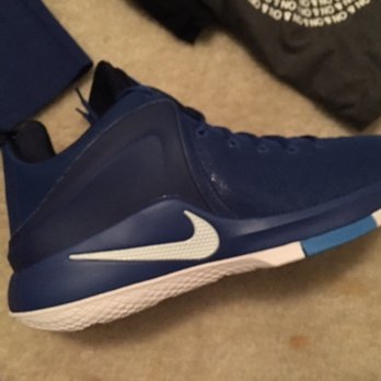 NIKE FACTORY STORE - LAWRENCEVILLE - Updated October 2025 - 14 Photos - 15 Reviews - 5900 ...