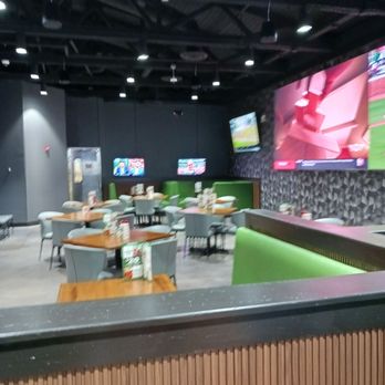 THE GREENE TURTLE SPORTS BAR & GRILLE - Updated December 2025 - 75 ...