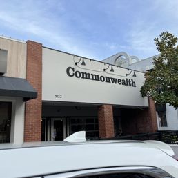 COMMONWEALTH - Updated September 2025 - 821 Photos & 1222 Reviews ...