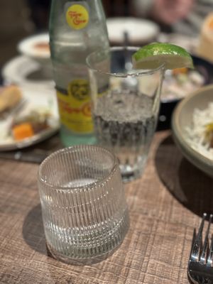 ALORA - Updated February 2025 - 92 Photos & 16 Reviews - 2502 Dunlavy ...