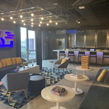 ALOFT COLUMBUS UNIVERSITY DISTRICT - Updated December 2025 - 76 Photos ...