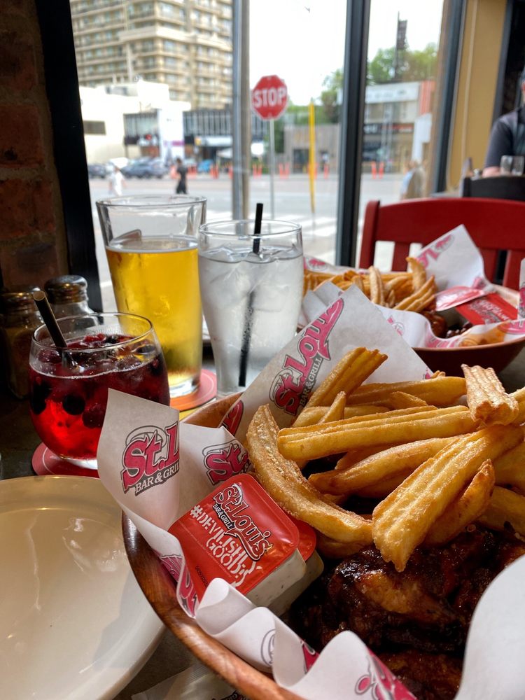 ST. LOUIS BAR & GRILL - Updated May 2026 - 157 Photos & 97 Reviews ...