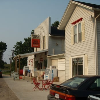 BANFIELD GENERAL STORE - Updated October 2025 - 13027 Banfield Rd ...