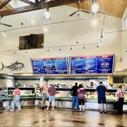 POINT LOMA SEAFOODS - Updated December 2025 - 3296 Photos & 2908 ...