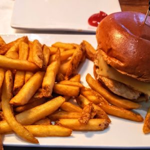 HOOLIGAN’S GRILL - 45 Photos & 86 Reviews - American (Traditional ...