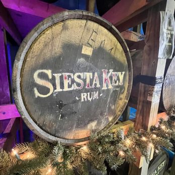 SIESTA KEY RUM - Updated July 2025 - 254 Photos & 92 Reviews - 2212 ...