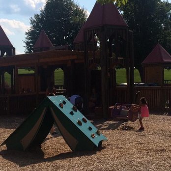 KIDS CASTLE - Updated August 2025 - 128 Photos & 69 Reviews - 425 Wells ...