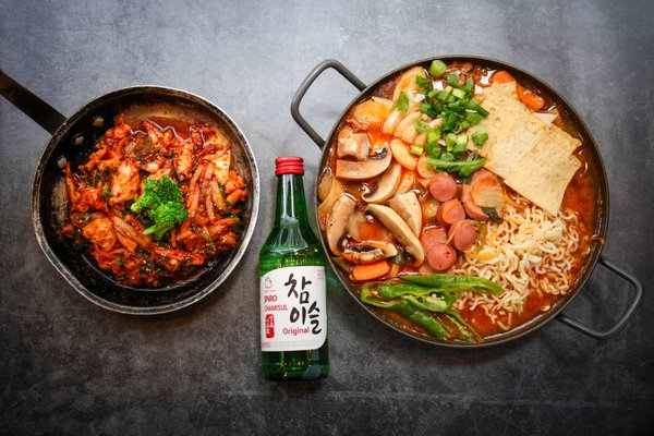 POCHA 32 - Updated May 2024 - 2676 Photos & 1740 Reviews - 15 W 32nd St ...