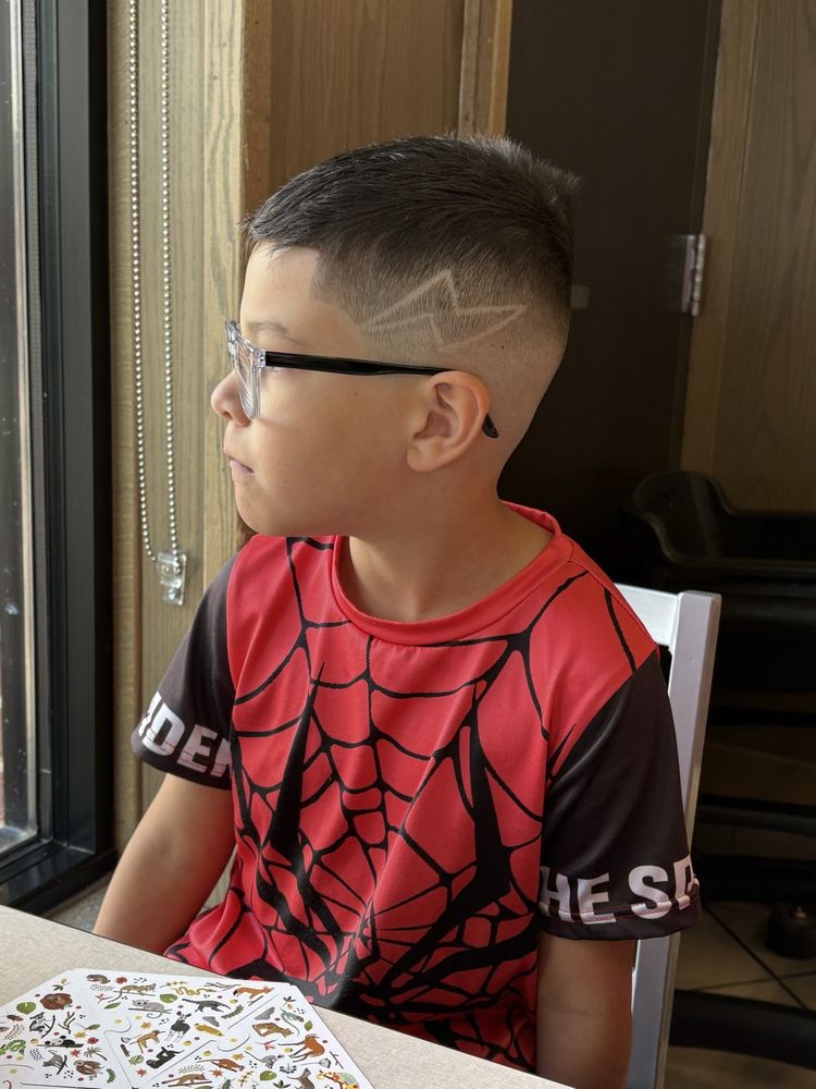 FADE STATION - Updated December 2025 - 31 Photos & 35 Reviews - 5105 ...