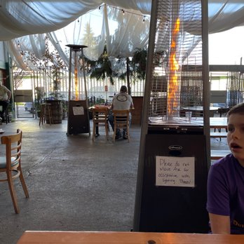 CALAPOOIA BREWING COMPANY - Updated June 2025 - 155 Photos & 258 ...