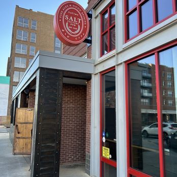 SALT FACTORY PUB - Updated June 2025 - 200 Photos & 248 Reviews - 6000 ...