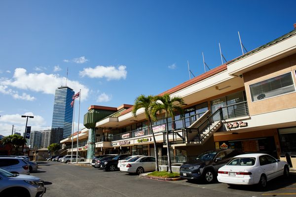 MCCULLY SHOPPING CENTER - Updated October 2024 - 142 Photos & 71 ...