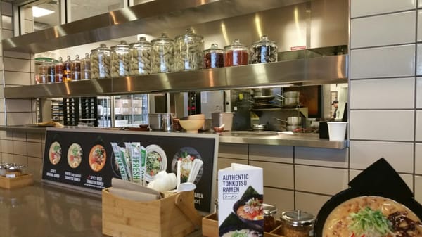 GENJI RAMEN AND SUSHI BAR - Updated October 2025 - 50 Photos & 28 ...