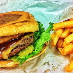 SHAKE ‘N GO - Updated December 2025 - 89 Photos & 174 Reviews - 19131 ...