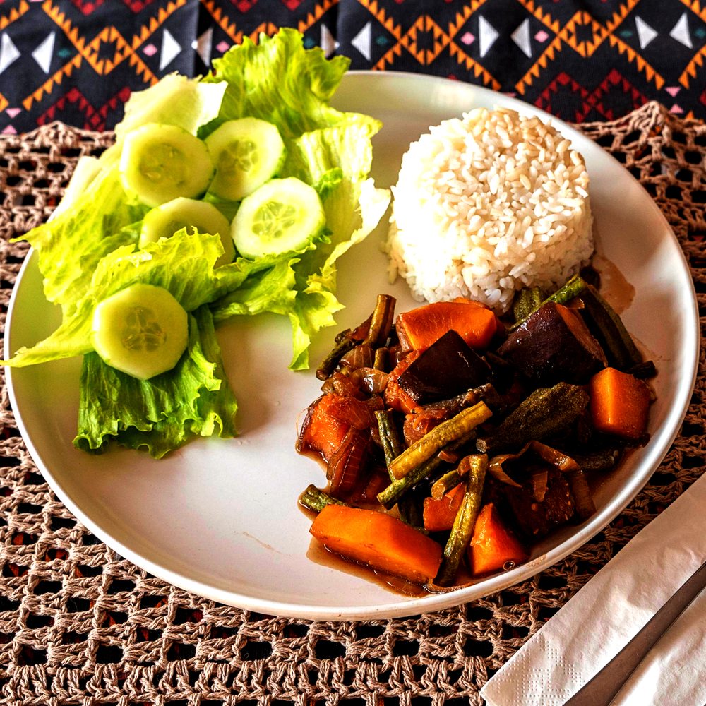 OKIEEE-KEE-YOWWW FILIPINO FAVOURITES - Updated July 2024 - 124 Lennard ...