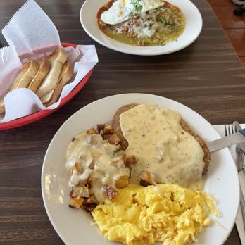 VILLA BASQUE CAFÉ - Updated April 2025 - 494 Photos & 435 Reviews - 730 ...