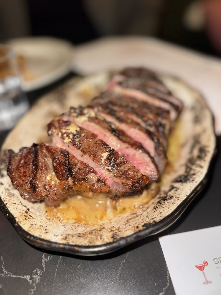 LALA - Updated October 2025 - 399 Photos & 129 Reviews - 1919 India St ...