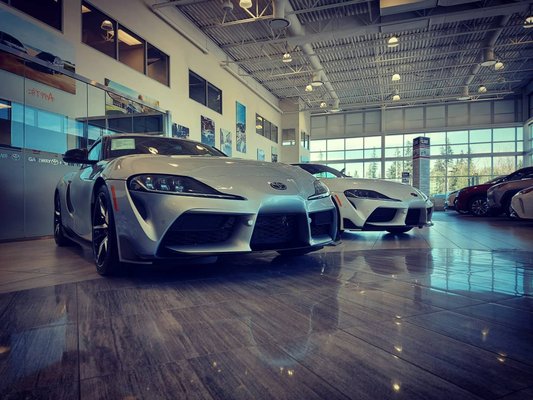 GATEWAY TOYOTA - Updated May 2025 - 52 Photos & 51 Reviews - 2020 103A ...