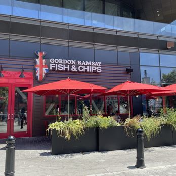 GORDON RAMSAY FISH & CHIPS - Updated September 2024 - 627 Photos & 450 ...