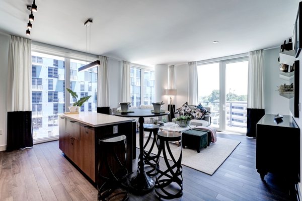 EXO APARTMENTS - Updated December 2025 - 139 Photos & 28 Reviews - 1897 ...