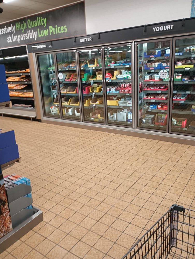 ALDI - Updated May 2026 - 11 Photos - 65 Putnam Plz, Greencastle ...