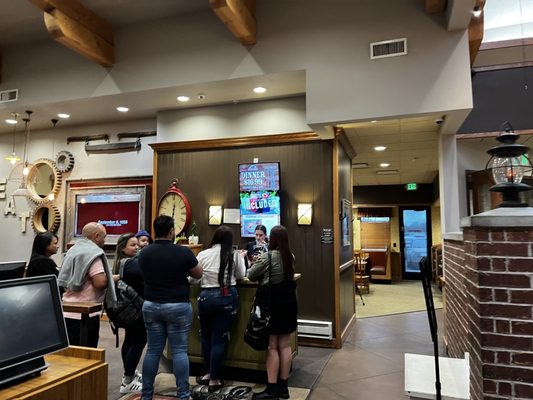 CHUCK-A-RAMA - Updated December 2025 - 43 Photos & 75 Reviews - 1050 E ...