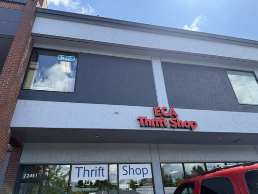 EASTSIDE COMMUNITY AID THRIFT SHOP - Updated December 2025 - 134 Photos ...