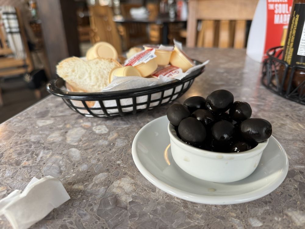 KING OF THE PIGS - REI DOS LEITÕES - Updated January 2026 - 22 Photos ...