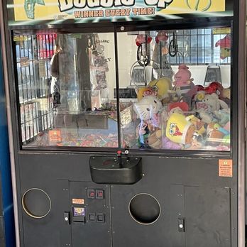 DIAMOND PLUS PIZZA - Updated December 2025 - 59 Photos & 126 Reviews ...