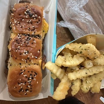 HELLO HILO - Updated April 2025 - 345 Photos & 202 Reviews - 1881 Jesse ...