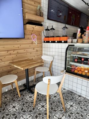 MASHTI CAFE - Updated October 2025 - 33 Photos & 10 Reviews - 1544 ...