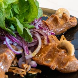 DAMASCUS - Updated January 2026 - 53 Photos & 49 Reviews - 4-718 17th ...