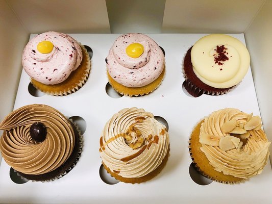 EMPIRE CAKE - 809 Photos & 682 Reviews - 112 8th Ave, New York, New ...