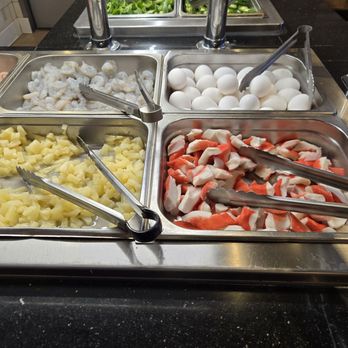 FOUR SEASON BUFFET - Updated December 2025 - 133 Photos & 96 Reviews ...