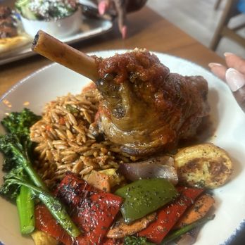 AGORA MIDTOWN - Updated September 2024 - 258 Photos & 389 Reviews - 92 ...