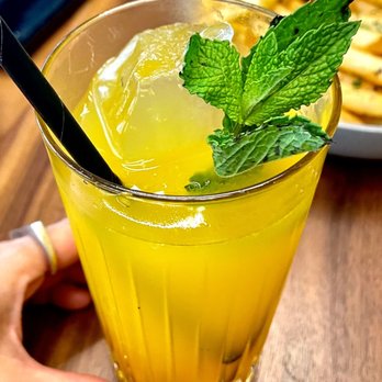 CKTL - Updated January 2026 - 64 Photos & 12 Reviews - 330 Bay Street ...