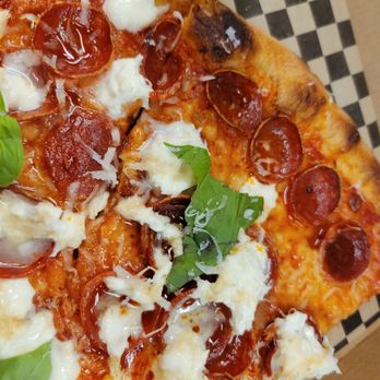 CORNER SLICE - Updated June 2024 - 84 Photos & 64 Reviews - 2852 Kitty ...