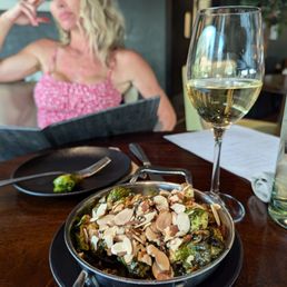 EIGHT SETTLERS DISTILLERY - Updated December 2025 - 332 Photos & 280 ...