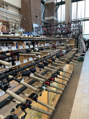 SCHEELS - 94 Photos & 55 Reviews - Guns & Ammo - 3801 S Macarthur Blvd ...