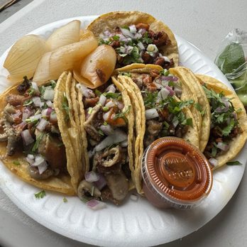 ADRIANS TACO TRAILER - Updated January 2026 - 47 Photos & 68 Reviews ...