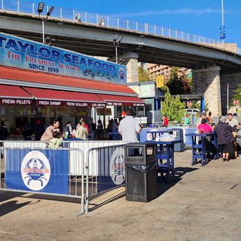 MUNICIPAL FISH MARKET AT THE WHARF - Updated December 2025 - 109 Photos ...