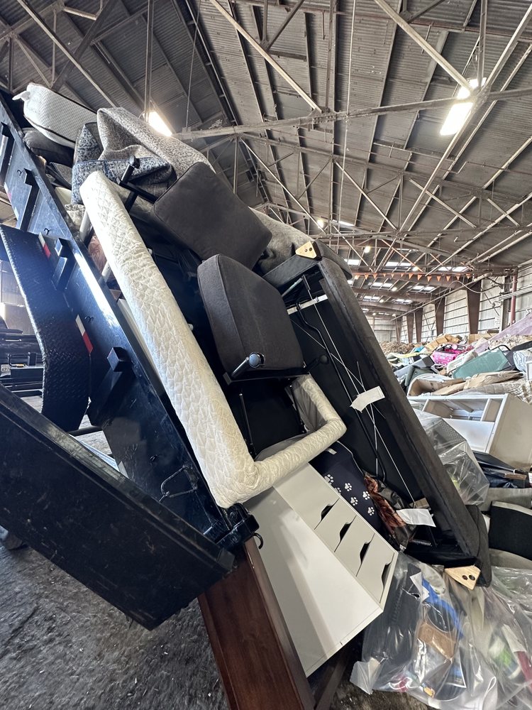 THE JUNK BOYZ - Updated October 2025 - 10 Photos - Oakley, California - Junk Removal & Hauling ...