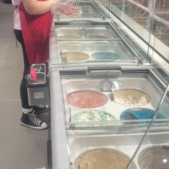 BACIO ICE CREAM SHOP - Updated December 2025 - 176 Photos & 96 Reviews ...