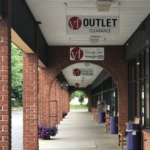 THE SHOPS @ ROCKVALE - Updated December 2025 - 25 Photos & 40 Reviews ...