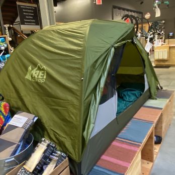 REI - Updated January 2026 - 28 Photos & 151 Reviews - 401 Park Dr ...