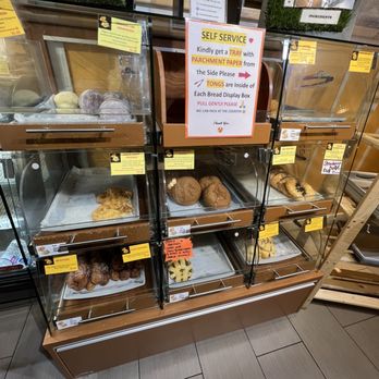 FRIENDS & FAMILY BAKE - Updated July 2024 - 33 Photos & 18 Reviews - 3 ...