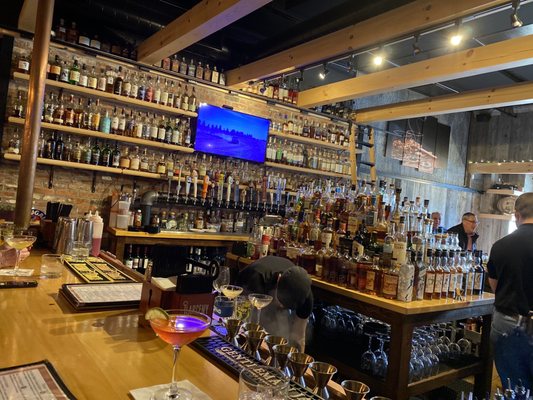 THE CHARRED OAK TAVERN - 264 Photos & 286 Reviews - 57 Center St ...