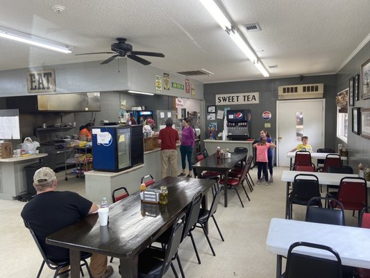 ROBERTSON BBQ - Updated December 2025 - 39 Photos & 30 Reviews - 17099 ...